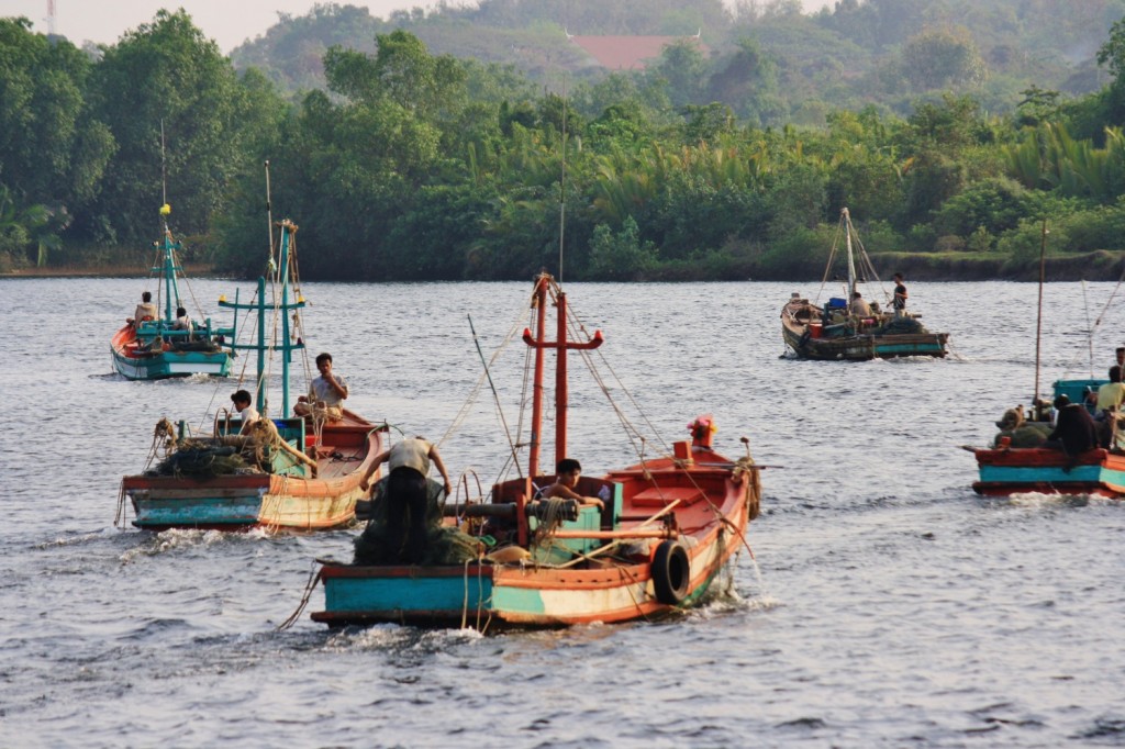Kampot. An easy place to love. – Sayonara Pushek
